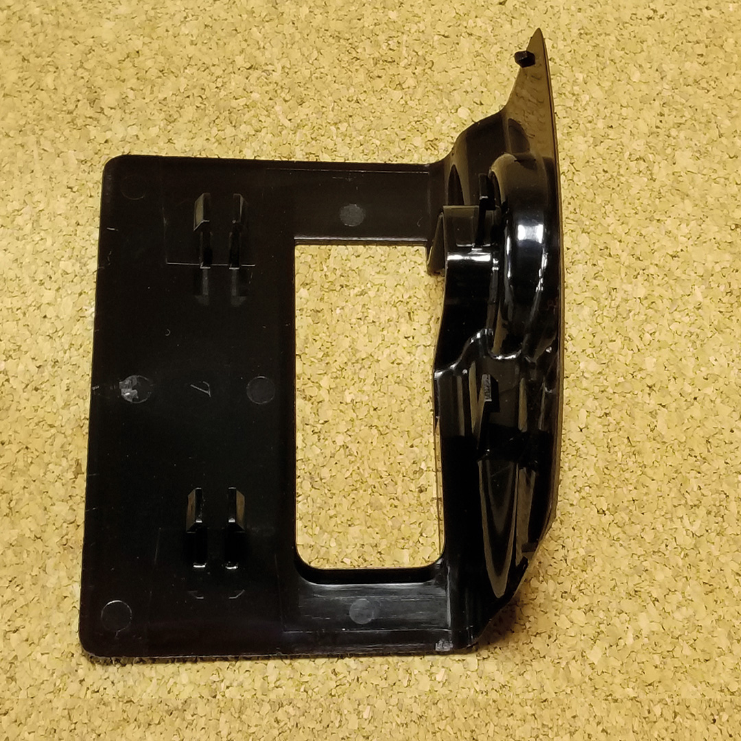 GENUINE LAND ROVER SEAT MOULDING LATCH COVER REAR SEAT LR3 LH NEW ...