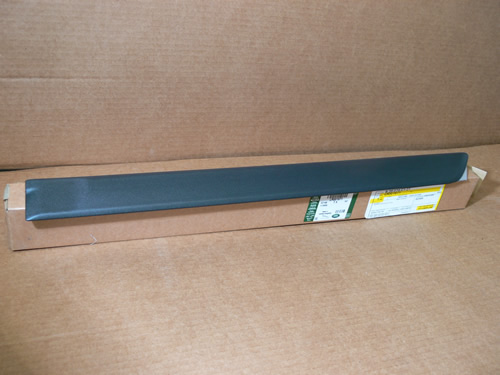 GENUINE LAND ROVER REAR DOOR MOULDING LR2 LEFT SIDE OEM NEW LR001671 ...