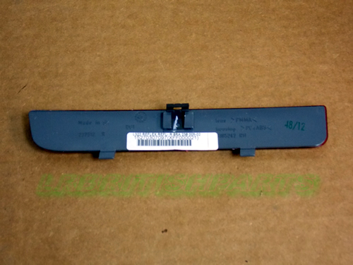 GENUINELAND ROVER REFLECTOR REAR BUMPER LIGHT LR2 RANGE ROVER 03-05 06 ...