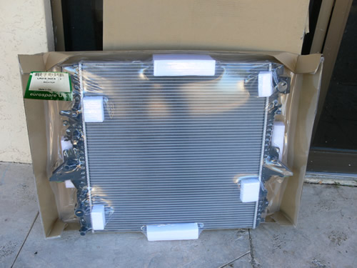 LAND ROVER RADIATOR RANGE ROVER SPORT 10-13 LR4 NEW LR015560 | eBay