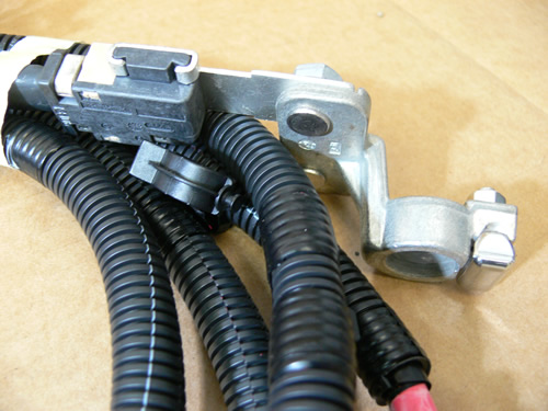 GENUINE LAND ROVER POSITIVE BATTERY CABLE LR2 3.2L OEM NEW LR017335 | eBay