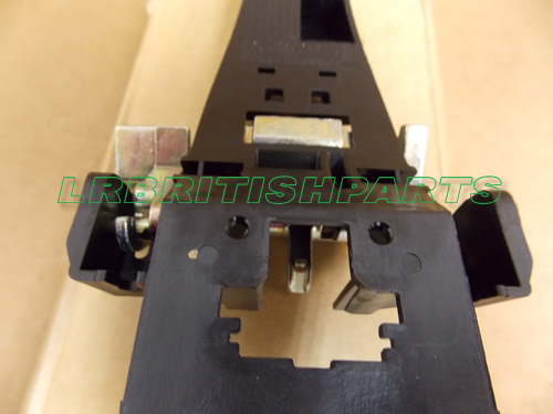 GENUINE LAND ROVER DOOR HANDLE REINFORCEMENT FRONT OR REAR RH LR2 LR4 ...