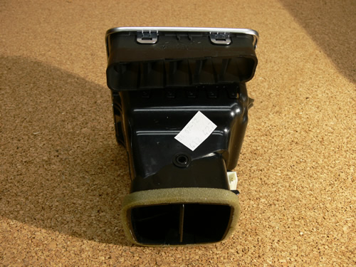 GENUINE LAND ROVER VENT AIR RANGE ROVER 2007-2010 AIR DUCT HEATER BLACK ...