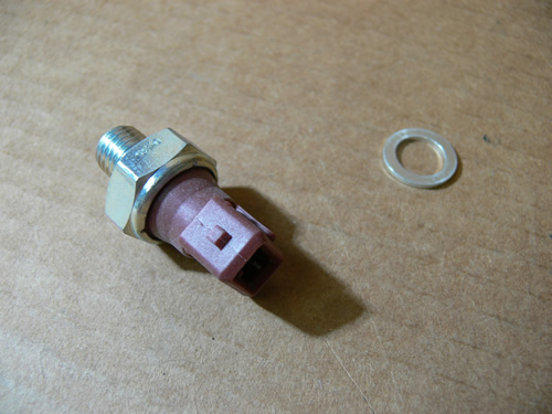 LAND ROVER OIL PRESSURE SWITCH RANGE ROVER 03-05 LR058003 - LR British ...