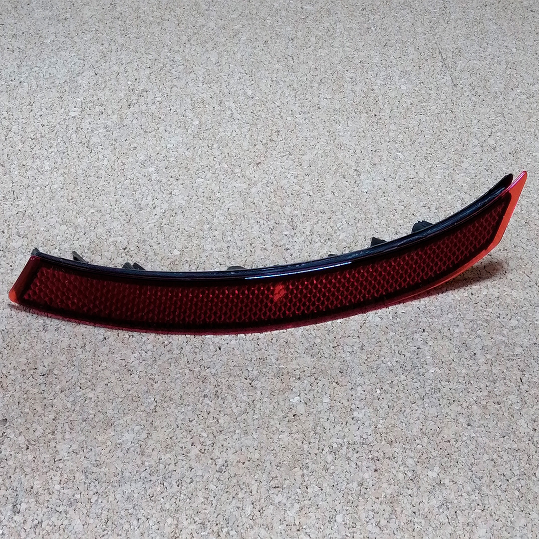 LAND ROVER REFLECTOR REAR BUMPER LIGHT RH RANGE ROVER VELAR LR093435 ...