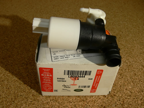 GENUINE LAND ROVER FRONT WINDSHIELD MOTOR PUMP RANGE ROVER VELAR ...