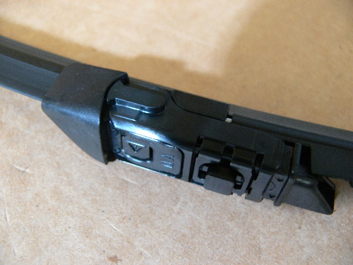 GENUINE LAND ROVER FRONT WIPER BLADE RANGE ROVER 17 ON RANGE ROVER ...