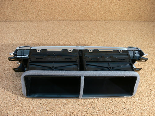 GENUINE LAND ROVER CENTER INSTRUMENT PANEL VENT RANGE ROVER SPORT 14 ON ...