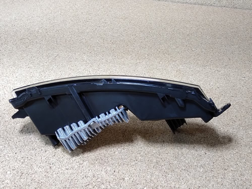 LAND ROVER FRONT FOG LAMP RANGE ROVER VELAR RH LR111099 NEW - LRBritish ...