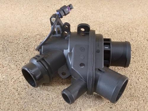 LAND ROVER THERMOSTAT W HOUSING RANGE ROVER 15-21 LR4 RANGE ROVER SPORT ...