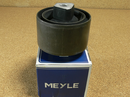 LAND ROVER FRONT LOWER CONTROL ARM BUSHING RANGE ROVER SPORT 14-22 ...