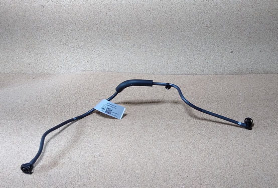 GENUINE LAND ROVER WATER HOSE RANGE ROVER VELAR 2.0L LR175177 ...