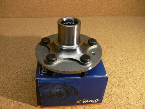 LAND ROVER REAR WHEEL HUB LR3 LR4 RANGE ROVER SPORT 05-09 10-13 ...