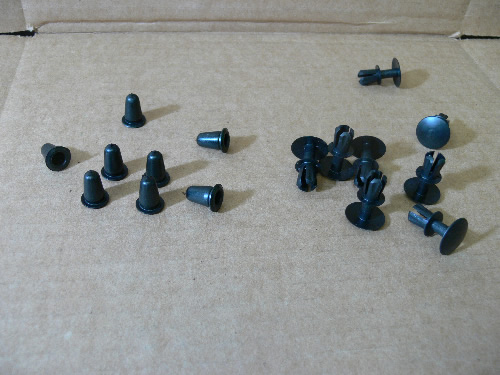 GENUINE LAND ROVER MOLDING D PILLAR CLIP LAND ROVER LR2 OEM SET ...