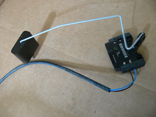 LAND ROVER FUEL TANK REAR SENDER UNIT LR3 LR4 NEW WGI500070 VDO ...