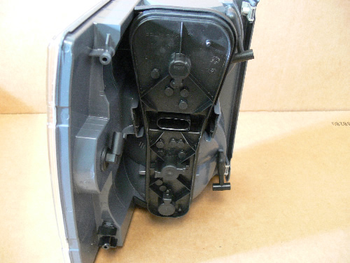 LAND ROVER REAR LAMP TAIL LAMP RANGE ROVER 06-09 RIGHT XFB500341LPO ...